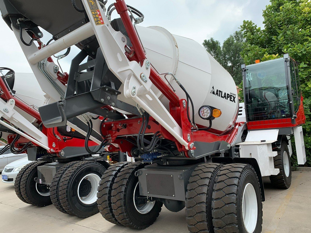 ATLAPEX_3200_Model_Self-Loading_Concrete_Mixer_Truck